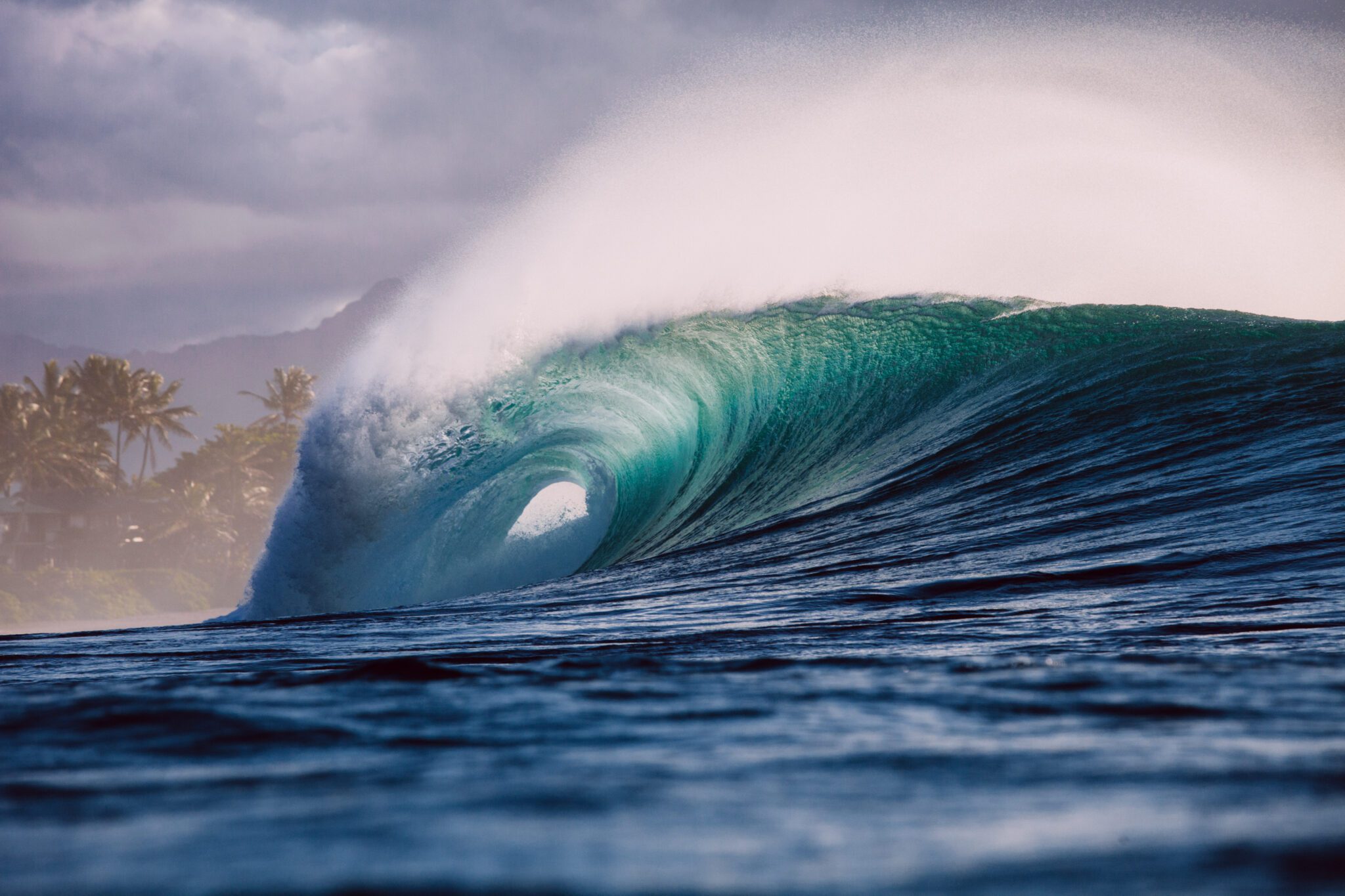 Pipeline Surf Break Guide: Tips for Oahu's Iconic Banzai Pipeline ...